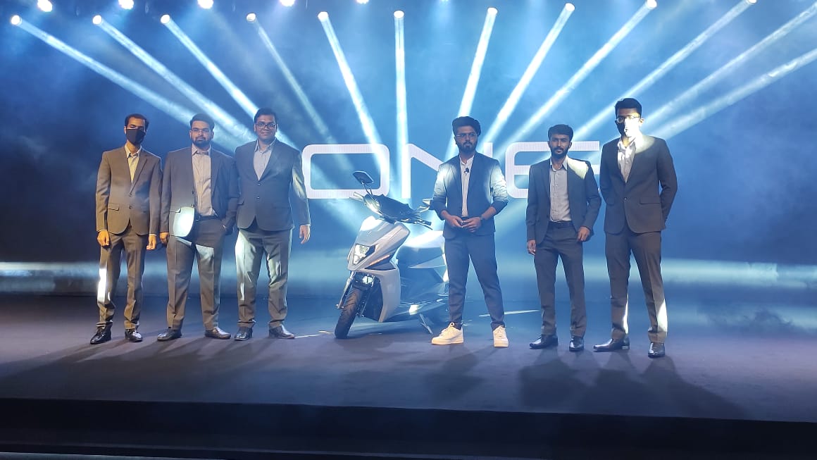 Simple One Electric Scooter Launch: Images, Prices, Specifications ...